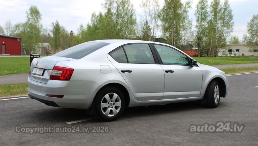 Pelēks Skoda Octavia 2013 Rapla, ar dzinēja tilpumu 1.20 L un nobraukumu 241 tūkst. km par 4850 €, foto 4 vietnē AUTOMOTO.COM.LV
