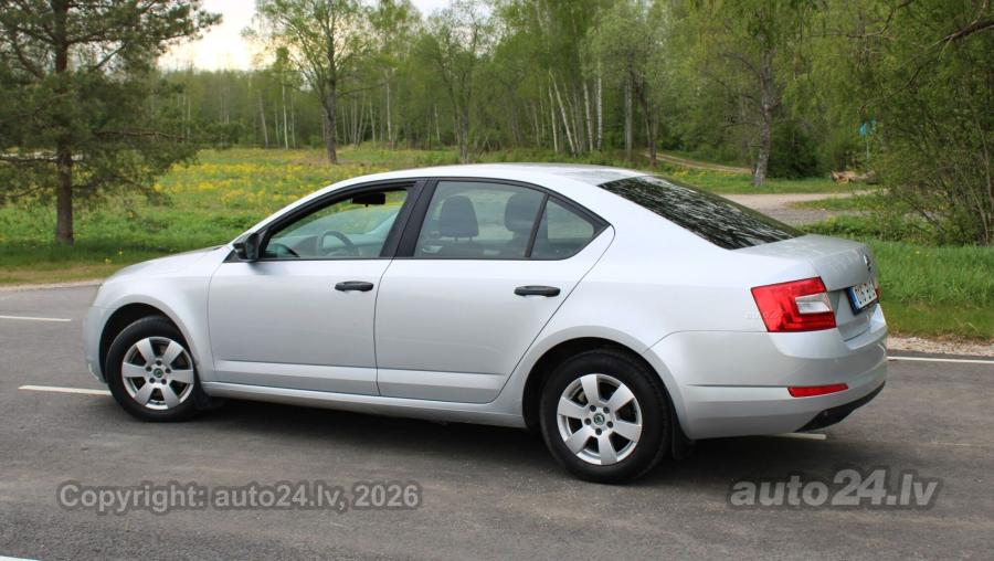 Pelēks Skoda Octavia 2013 Rapla, ar dzinēja tilpumu 1.20 L un nobraukumu 241 tūkst. km par 4850 €, foto 7 vietnē AUTOMOTO.COM.LV