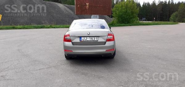 Grey Skoda Octavia 2013 in Riga, with an engine capacity of 2.00 L and mileage of 485 thousand km for 3500 €, photo 3 on AUTOMOTO.COM.LV