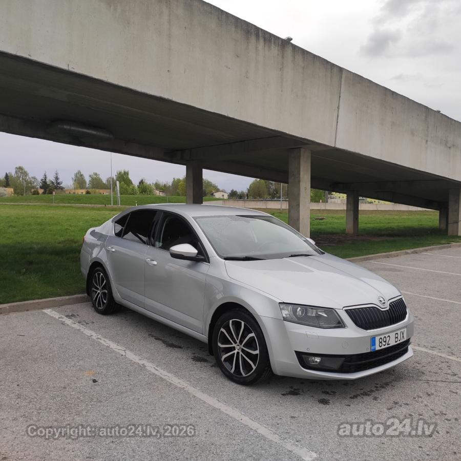 Pelēks Skoda Octavia 2013 Tartu, ar dzinēja tilpumu 1.40 L un nobraukumu 240 tūkst. km par 5500 €, foto 5 vietnē AUTOMOTO.COM.LV