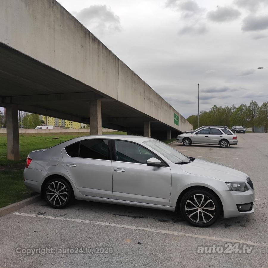 Pelēks Skoda Octavia 2013 Tartu, ar dzinēja tilpumu 1.40 L un nobraukumu 240 tūkst. km par 5500 €, foto 6 vietnē AUTOMOTO.COM.LV