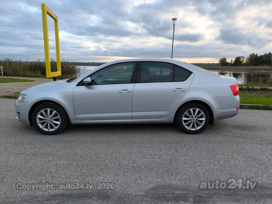 Pelēks Skoda Octavia 2013 Tartu, ar dzinēja tilpumu 1.60 L un nobraukumu 225 tūkst. km par 6900 €, foto 5 vietnē AUTOMOTO.COM.LV