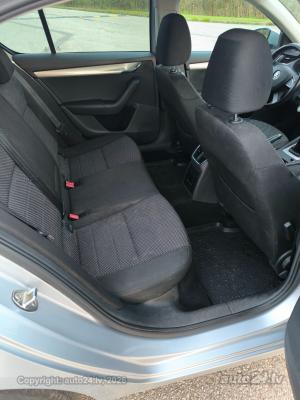 Pelēks Skoda Octavia 2013 Tartu, ar dzinēja tilpumu 1.60 L un nobraukumu 225 tūkst. km par 6900 €, foto 13 vietnē AUTOMOTO.COM.LV