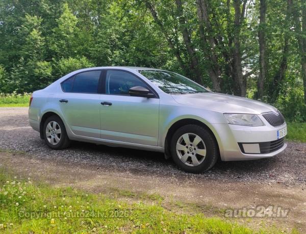 Pelēks Skoda Octavia 2013 Rapla, ar dzinēja tilpumu 1.20 L un nobraukumu 241 tūkst. km par 4299 €, foto 2 vietnē AUTOMOTO.COM.LV