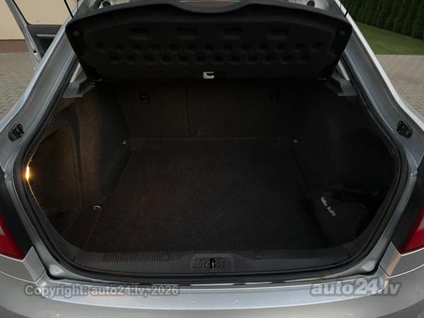 Grey Skoda Octavia 2013 in Parnu, with an engine capacity of 1.20 L and mileage of 162 thousand km for 4500 €, photo 4 on AUTOMOTO.COM.LV