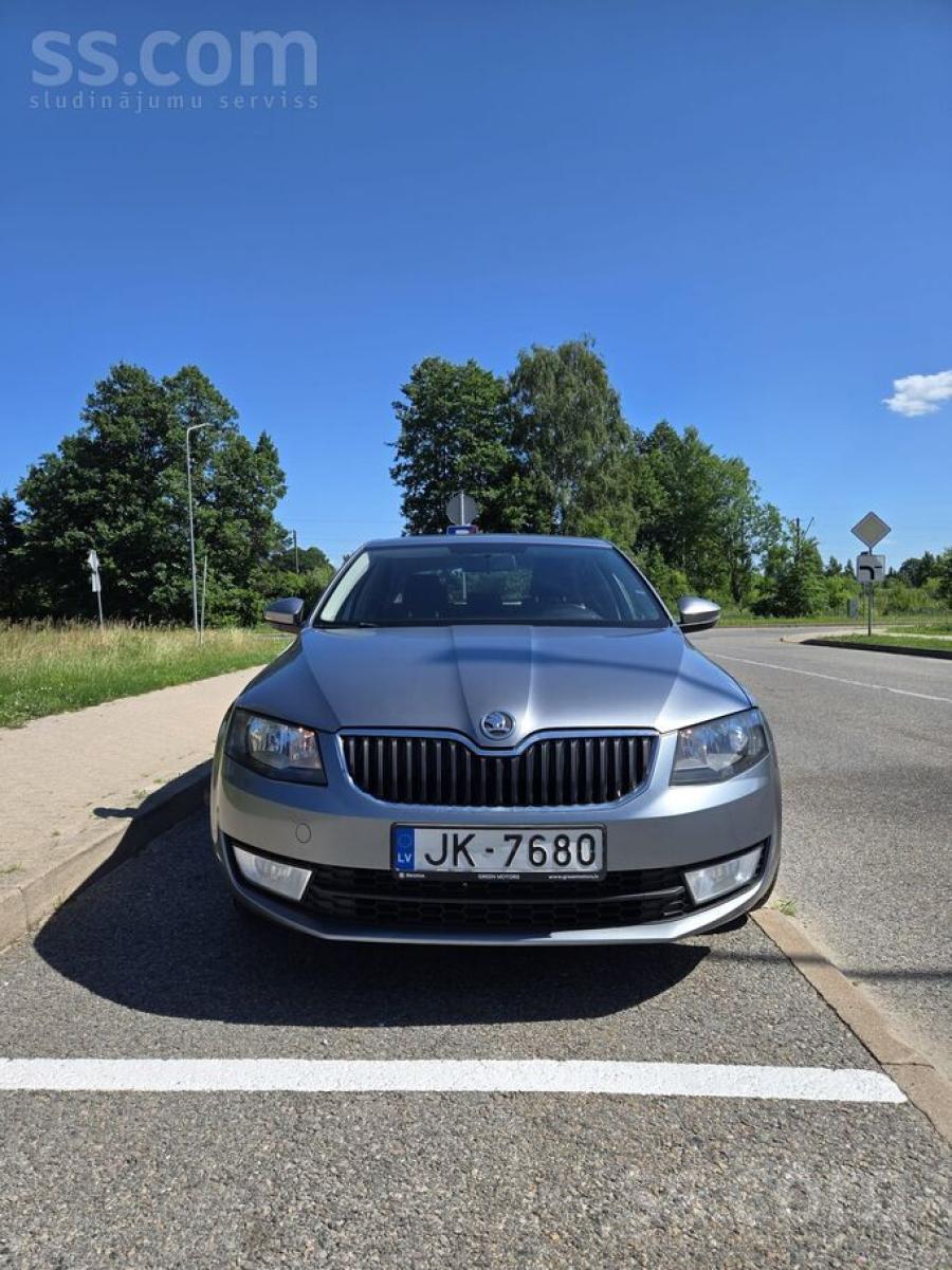 Pelēks Skoda Octavia 2013 Rīga, ar dzinēja tilpumu 1.60 L un nobraukumu 249 tūkst. km par 4700 €, foto 4 vietnē AUTOMOTO.COM.LV