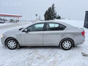 Pelēks Skoda Octavia 2013 Rīga, ar dzinēja tilpumu 1.20 L un nobraukumu 224 tūkst. km par 5900 €, foto 4 vietnē AUTOMOTO.COM.LV