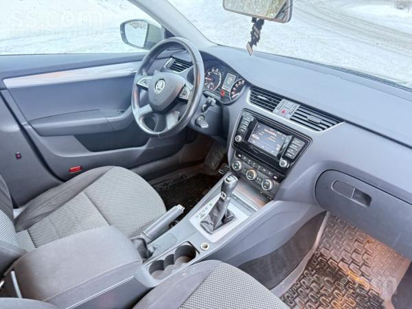 Шкода Октавия 2013 в Рига на AUTOMOTO.COM.LV Серый Шкода Октавия 2013 в Рига, объемом двигателя 1.20 л и пробегом 224 тыс. км за 5900 €, фото 11 на AUTOMOTO.COM.LV