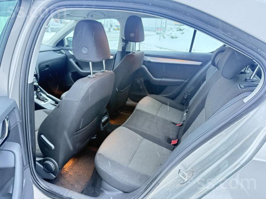 Pelēks Skoda Octavia 2013 Rīga, ar dzinēja tilpumu 1.20 L un nobraukumu 224 tūkst. km par 5900 €, foto 13 vietnē AUTOMOTO.COM.LV