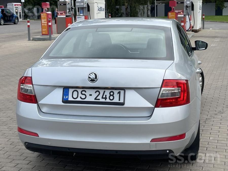 Grey Skoda Octavia 2013 in Riga, with an engine capacity of 1.40 L and mileage of 300 thousand km for 4600 €, photo 3 on AUTOMOTO.COM.LV
