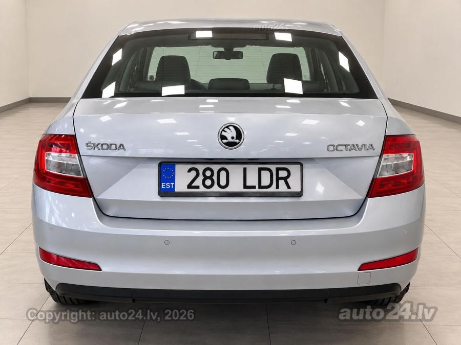 Pelēks Skoda Octavia 2013 Tartu, ar dzinēja tilpumu 1.40 L un nobraukumu 160 tūkst. km par 7360 €, foto 7 vietnē AUTOMOTO.COM.LV