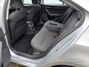 Pelēks Skoda Octavia 2013 Tartu, ar dzinēja tilpumu 1.40 L un nobraukumu 160 tūkst. km par 7360 €, foto 16 vietnē AUTOMOTO.COM.LV