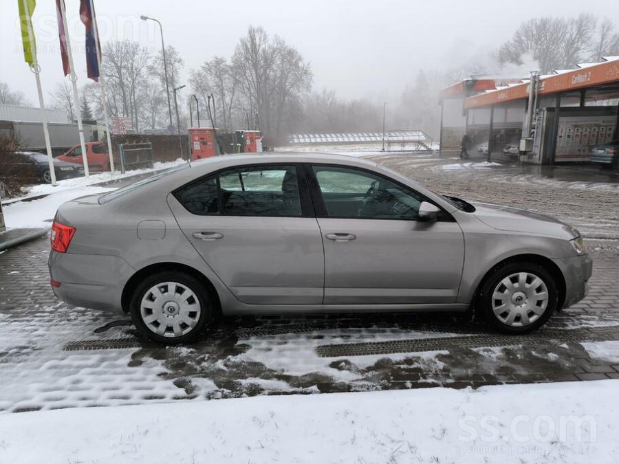 Pelēks Skoda Octavia 2014 Jelgava, ar dzinēja tilpumu 1.60 L un nobraukumu 200 tūkst. km par 4500 €, foto 3 vietnē AUTOMOTO.COM.LV