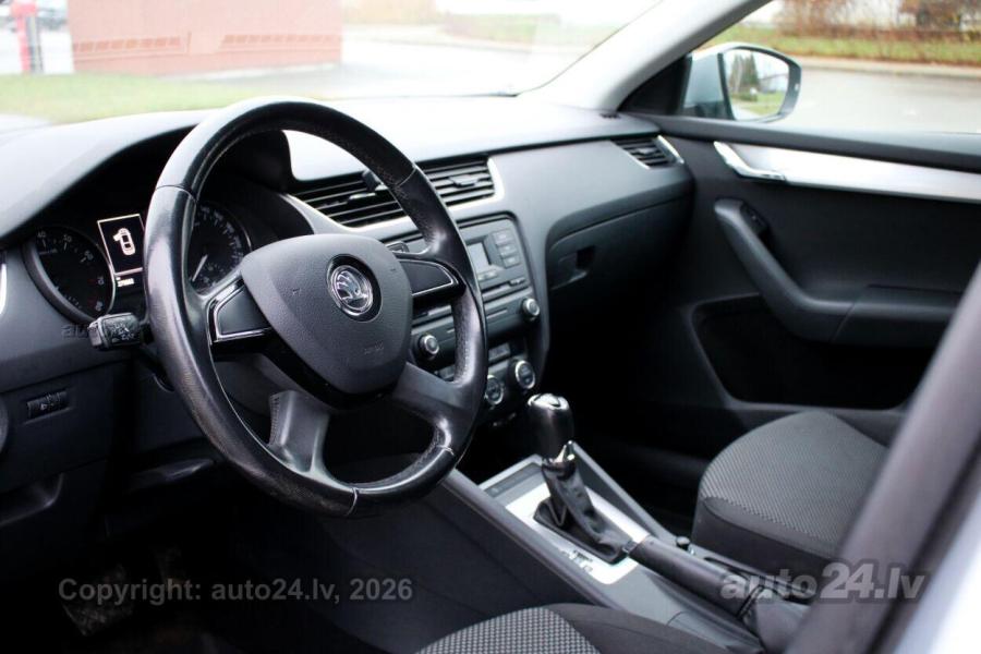 Grey Skoda Octavia 2014 in Tallinn, with an engine capacity of 1.40 L and mileage of 274 thousand km for 5800 €, photo 12 on AUTOMOTO.COM.LV