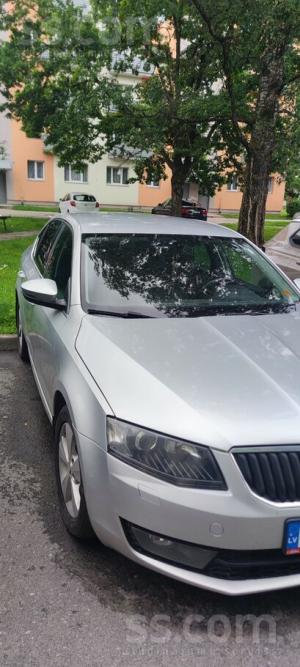Pelēks Skoda Octavia 2014 Rīga, ar dzinēja tilpumu 1.60 L un nobraukumu 517 tūkst. km par 2750 €, foto 3 vietnē AUTOMOTO.COM.LV