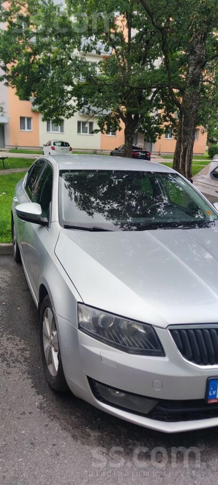 Pelēks Skoda Octavia 2014 Rīga, ar dzinēja tilpumu 1.60 L un nobraukumu 517 tūkst. km par 2750 €, foto 3 vietnē AUTOMOTO.COM.LV