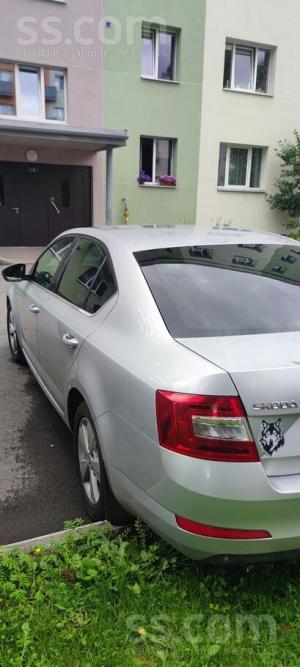 Pelēks Skoda Octavia 2014 Rīga, ar dzinēja tilpumu 1.60 L un nobraukumu 517 tūkst. km par 2750 €, foto 5 vietnē AUTOMOTO.COM.LV