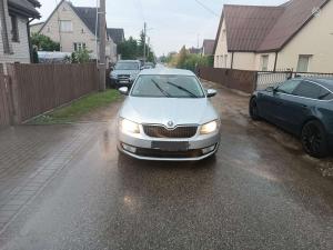 Pelēks Skoda Octavia 2014 Marijampole, ar dzinēja tilpumu 1.60 L un nobraukumu 250 tūkst. km par 3500 €, foto  vietnē AUTOMOTO.COM.LV