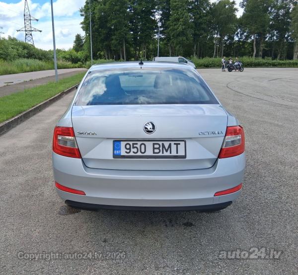 Pelēks Skoda Octavia 2014 Hāpsalu, ar dzinēja tilpumu 1.60 L un nobraukumu 216 tūkst. km par 6900 €, foto 3 vietnē AUTOMOTO.COM.LV