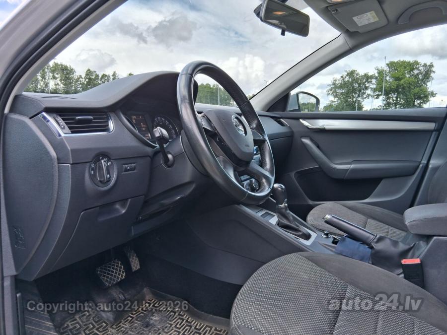 Pelēks Skoda Octavia 2014 Hāpsalu, ar dzinēja tilpumu 1.60 L un nobraukumu 216 tūkst. km par 6900 €, foto 7 vietnē AUTOMOTO.COM.LV