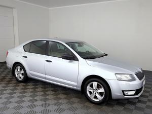 Pelēks Skoda Octavia 2014 Tallina, ar dzinēja tilpumu 1.20 L un nobraukumu 317 tūkst. km par 2599 €, foto  vietnē AUTOMOTO.COM.LV