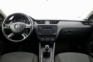 Pelēks Skoda Octavia 2014 Tallina, ar dzinēja tilpumu 1.20 L un nobraukumu 317 tūkst. km par 2599 €, foto 6 vietnē AUTOMOTO.COM.LV