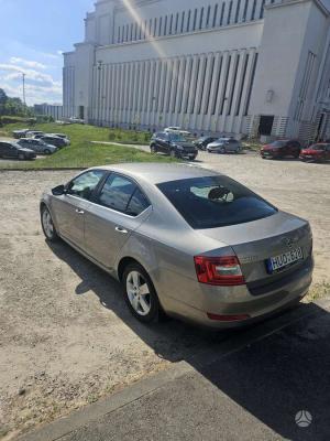 Pelēks Skoda Octavia 2015 Kauņa, ar dzinēja tilpumu 1.40 L un nobraukumu 92 tūkst. km par 7500 €, foto 4 vietnē AUTOMOTO.COM.LV
