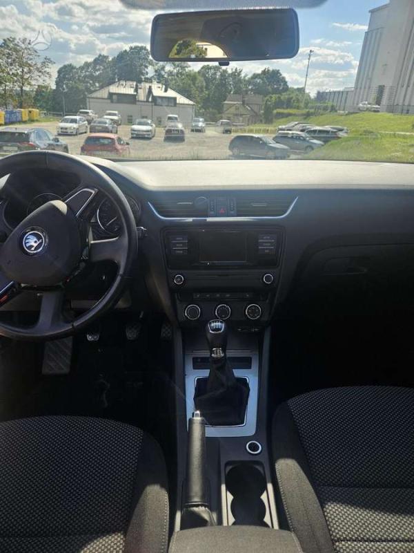 Pelēks Skoda Octavia 2015 Kauņa, ar dzinēja tilpumu 1.40 L un nobraukumu 92 tūkst. km par 7500 €, foto 8 vietnē AUTOMOTO.COM.LV
