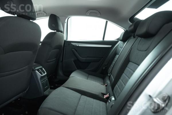 Pelēks Skoda Octavia 2015 Rīga, ar dzinēja tilpumu 1.80 L un nobraukumu 12 tūkst. km par 15900 €, foto 7 vietnē AUTOMOTO.COM.LV