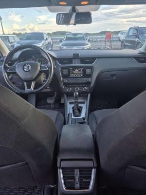 Grey Skoda Octavia 2015 in Vilnius, with an engine capacity of 1.60 L and mileage of 196 thousand km for 7200 €, photo 6 on AUTOMOTO.COM.LV