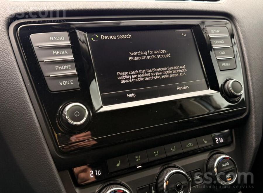 Pelēks Skoda Octavia 2015 Rīga, ar dzinēja tilpumu 2.00 L un nobraukumu 130 tūkst. km par 9990 €, foto 18 vietnē AUTOMOTO.COM.LV