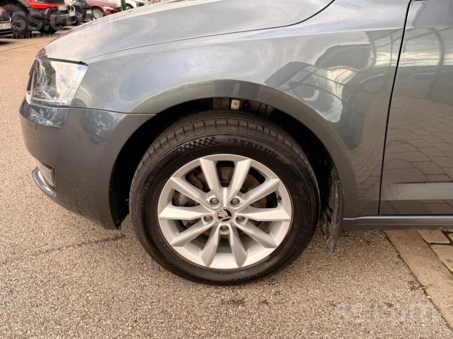 Pelēks Skoda Octavia 2015 Rīga, ar dzinēja tilpumu 2.00 L un nobraukumu 130 tūkst. km par 9990 €, foto 25 vietnē AUTOMOTO.COM.LV