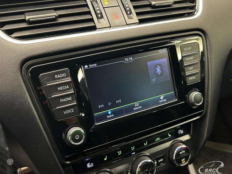 Grey Skoda Octavia 2016 in Vilnius, with an engine capacity of 1.98 L and mileage of 233 thousand km for 9990 €, photo 10 on AUTOMOTO.COM.LV
