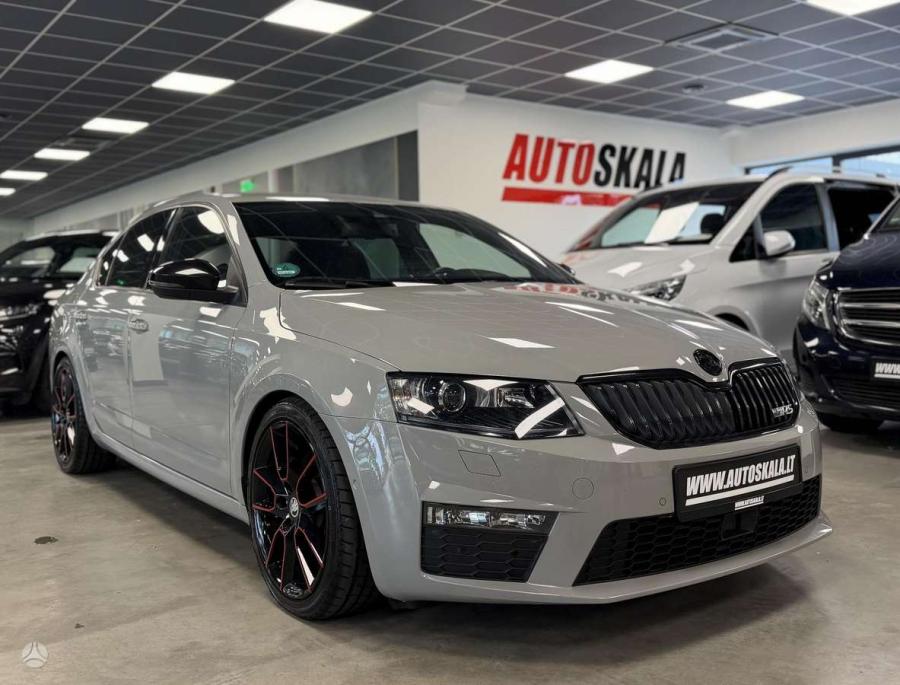 Grey Skoda Octavia 2016 in Klaipeda, with an engine capacity of 1.97 L and mileage of 92 thousand km for 14900 €, photo 6 on AUTOMOTO.COM.LV