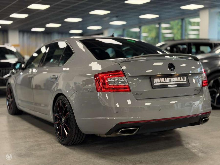 Grey Skoda Octavia 2016 in Klaipeda, with an engine capacity of 1.97 L and mileage of 92 thousand km for 14900 €, photo 27 on AUTOMOTO.COM.LV