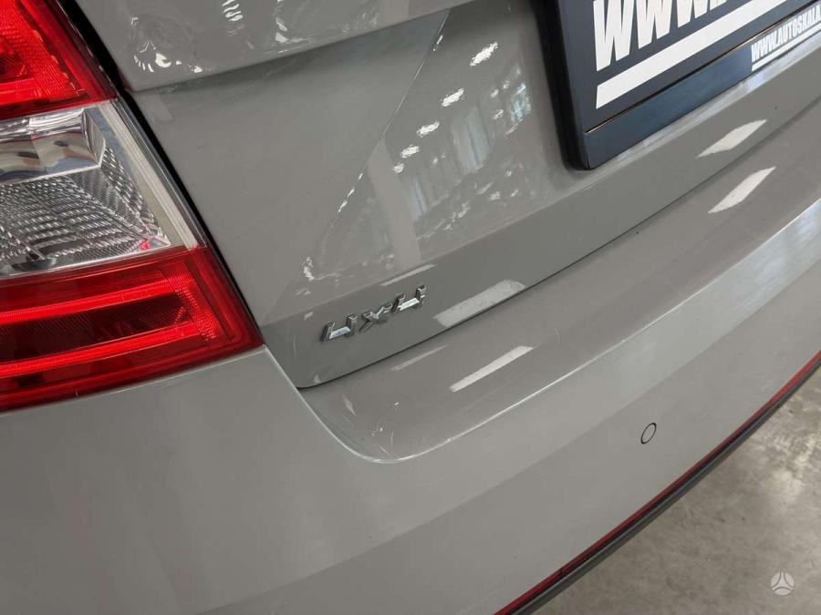 Grey Skoda Octavia 2016 in Klaipeda, with an engine capacity of 1.97 L and mileage of 92 thousand km for 14900 €, photo 45 on AUTOMOTO.COM.LV
