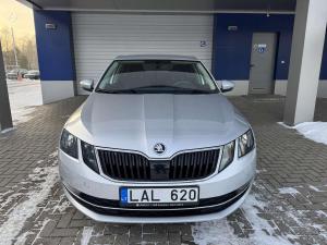 Grey Skoda Octavia 2017 in Kaunas, with an engine capacity of 1.60 L and mileage of 155 thousand km for 9550 €, photo 2 on AUTOMOTO.COM.LV
