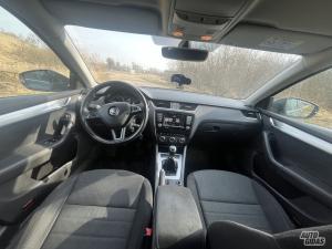 Pelēks Skoda Octavia 2017 Vievis, ar dzinēja tilpumu 1.60 L un nobraukumu 345 tūkst. km par 5000 €, foto 8 vietnē AUTOMOTO.COM.LV
