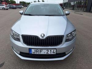 Pelēks Skoda Octavia 2017 Šakiai, ar dzinēja tilpumu 1.60 L un nobraukumu 257 tūkst. km par 7300 €, foto 3 vietnē AUTOMOTO.COM.LV