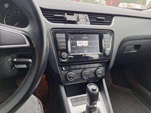 Pelēks Skoda Octavia 2017 Šakiai, ar dzinēja tilpumu 1.60 L un nobraukumu 257 tūkst. km par 7300 €, foto 14 vietnē AUTOMOTO.COM.LV