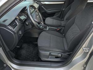 Grey Skoda Octavia 2017 in Kaunas, with an engine capacity of 1.00 L and mileage of 148 thousand km for 6500 €, photo 12 on AUTOMOTO.COM.LV