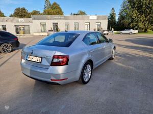 Grey Skoda Octavia 2017 in Kaunas, with an engine capacity of 1.40 L and mileage of 215 thousand km for 10499 €, photo 4 on AUTOMOTO.COM.LV