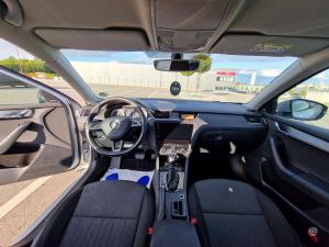 Grey Skoda Octavia 2017 in Kaunas, with an engine capacity of 1.40 L and mileage of 215 thousand km for 10499 €, photo 16 on AUTOMOTO.COM.LV