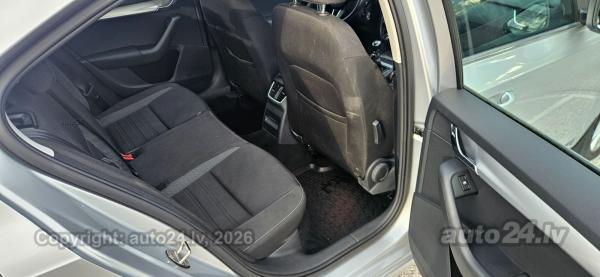 Шкода Октавия 2017 в Таллин на AUTOMOTO.COM.LV Серый Шкода Октавия 2017 в Таллин, объемом двигателя 1.80 л и пробегом 85 тыс. км за 11000 €, фото 7 на AUTOMOTO.COM.LV