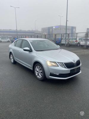 Pelēks Skoda Octavia 2018 Panevēža, ar dzinēja tilpumu 1.00 L un nobraukumu 92 tūkst. km par 7490 €, foto  vietnē AUTOMOTO.COM.LV