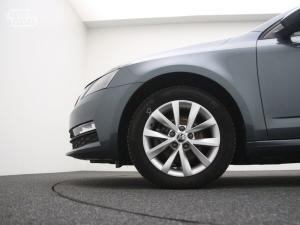 Grey Skoda Octavia 2018 in Vilnius, with an engine capacity of 1.60 L and mileage of 135 thousand km for 10799 €, photo 27 on AUTOMOTO.COM.LV
