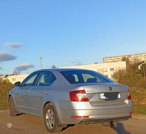 Pelēks Skoda Octavia 2018 Viļņa, ar dzinēja tilpumu 1.60 L un nobraukumu 161 tūkst. km par 9200 €, foto 5 vietnē AUTOMOTO.COM.LV