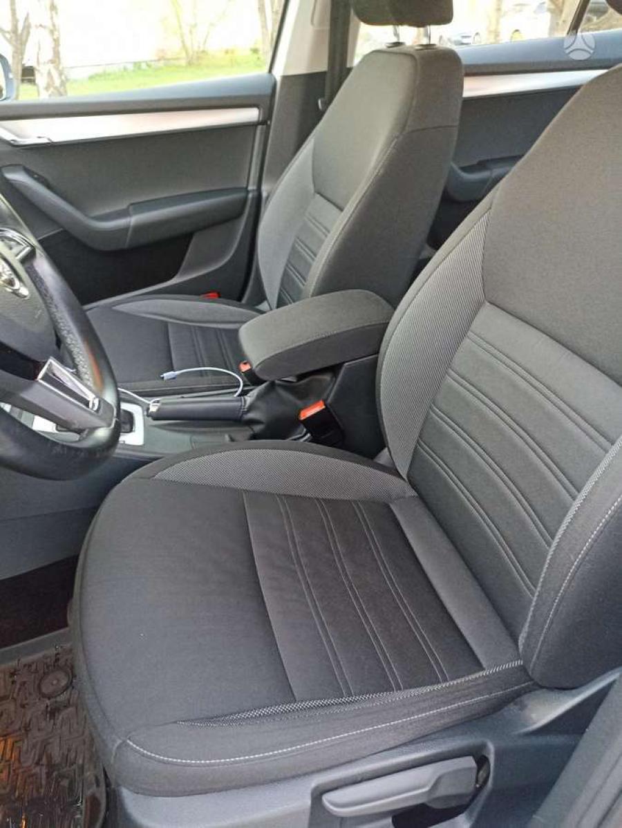 Pelēks Skoda Octavia 2018 Viļņa, ar dzinēja tilpumu 1.60 L un nobraukumu 161 tūkst. km par 9200 €, foto 9 vietnē AUTOMOTO.COM.LV