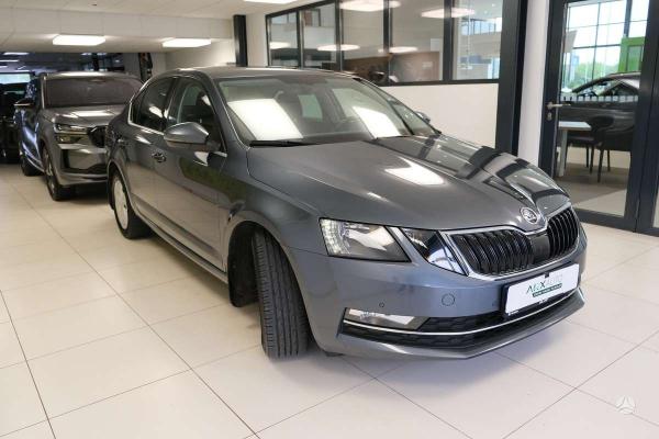 Pelēks Skoda Octavia 2018 Viļņa, ar dzinēja tilpumu 1.97 L un nobraukumu 181 tūkst. km par 10400 €, foto 3 vietnē AUTOMOTO.COM.LV