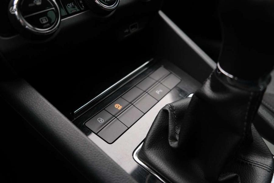 Pelēks Skoda Octavia 2018 Viļņa, ar dzinēja tilpumu 1.97 L un nobraukumu 181 tūkst. km par 10400 €, foto 18 vietnē AUTOMOTO.COM.LV
